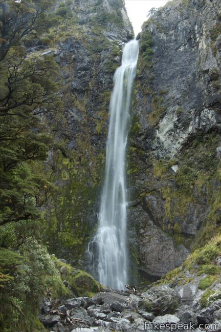 Devils Punchbowl Falls | New Zealand | Hikespeak.com