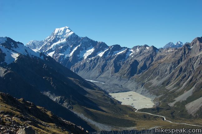 Mueller Hut | New Zealand | Hikespeak.com