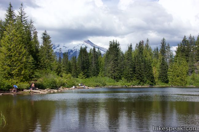 Mirror Lake Trail in Mount Hood National Forest