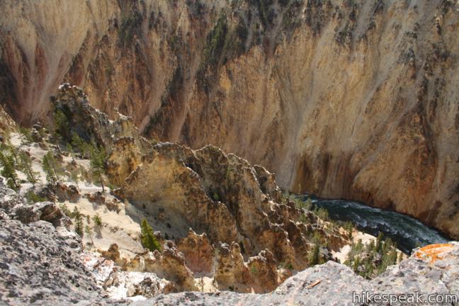 North Rim Trail on the Grand Canyon of the Yellowstone River in ...