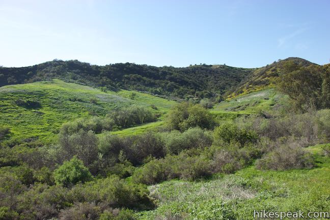 Summit Valley Edmund D. Edelman Park | Los Angeles | Hikespeak.com